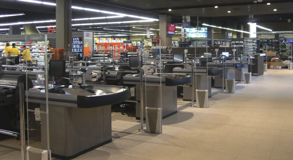 Caisses de sortie & Comptoir accueil • AGM Agencements